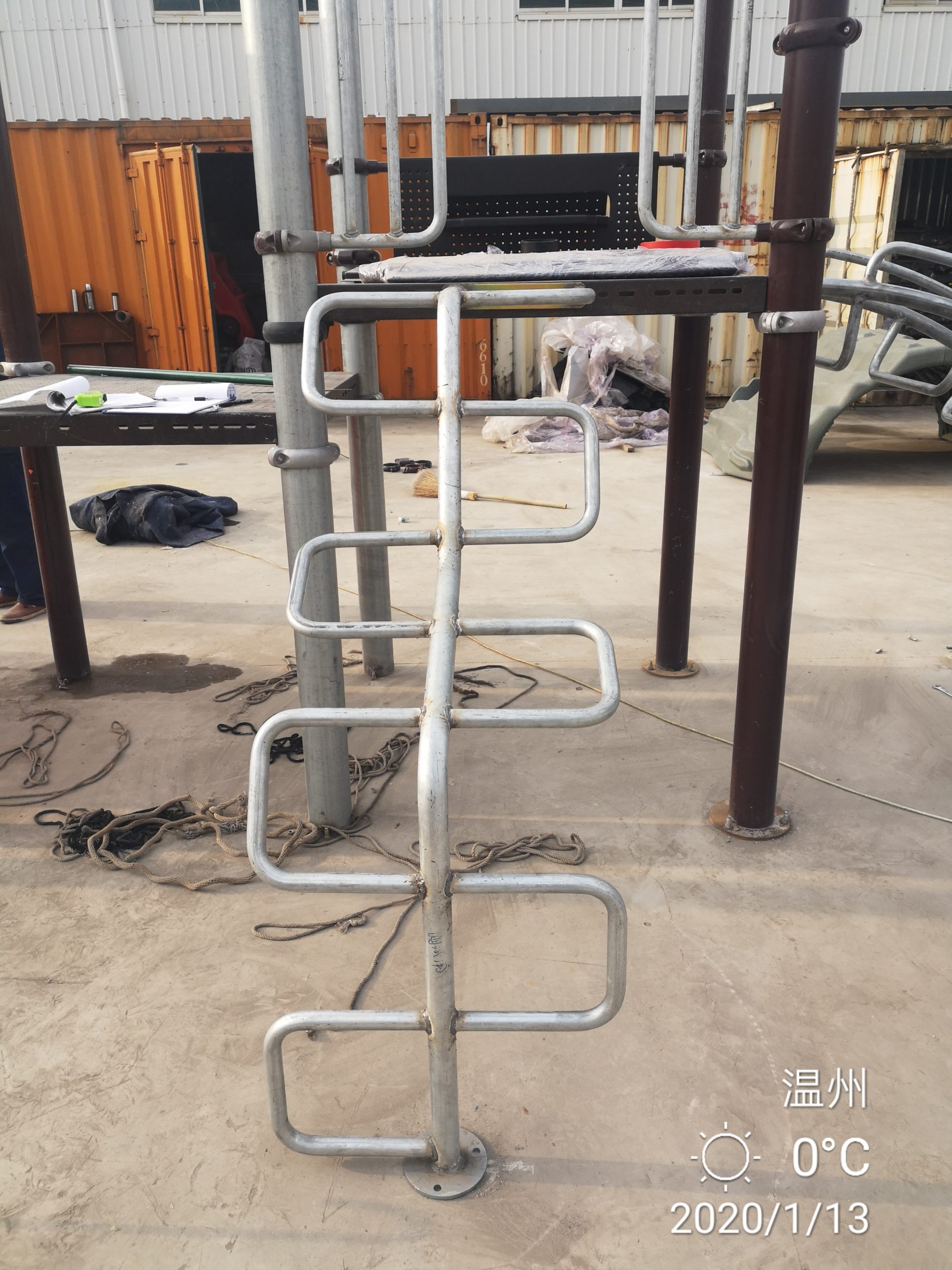 Wavy Snake Climber 5.0” | IPEMA