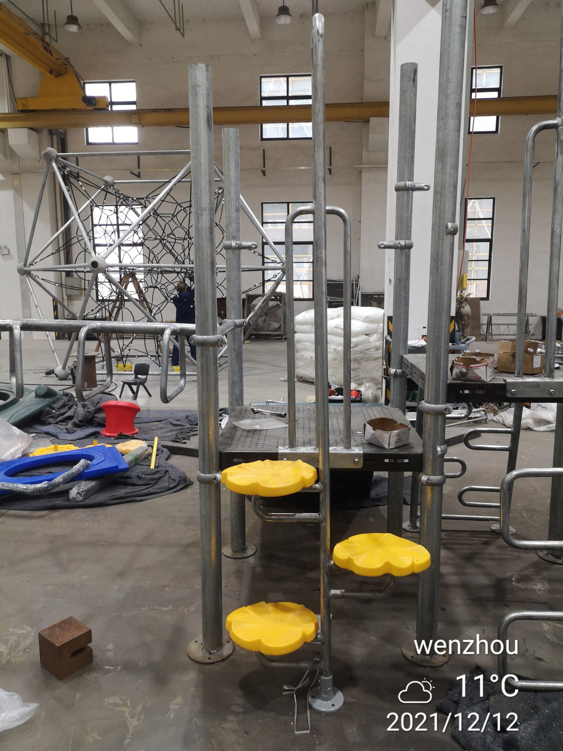 Vertical Lotus Climber | IPEMA