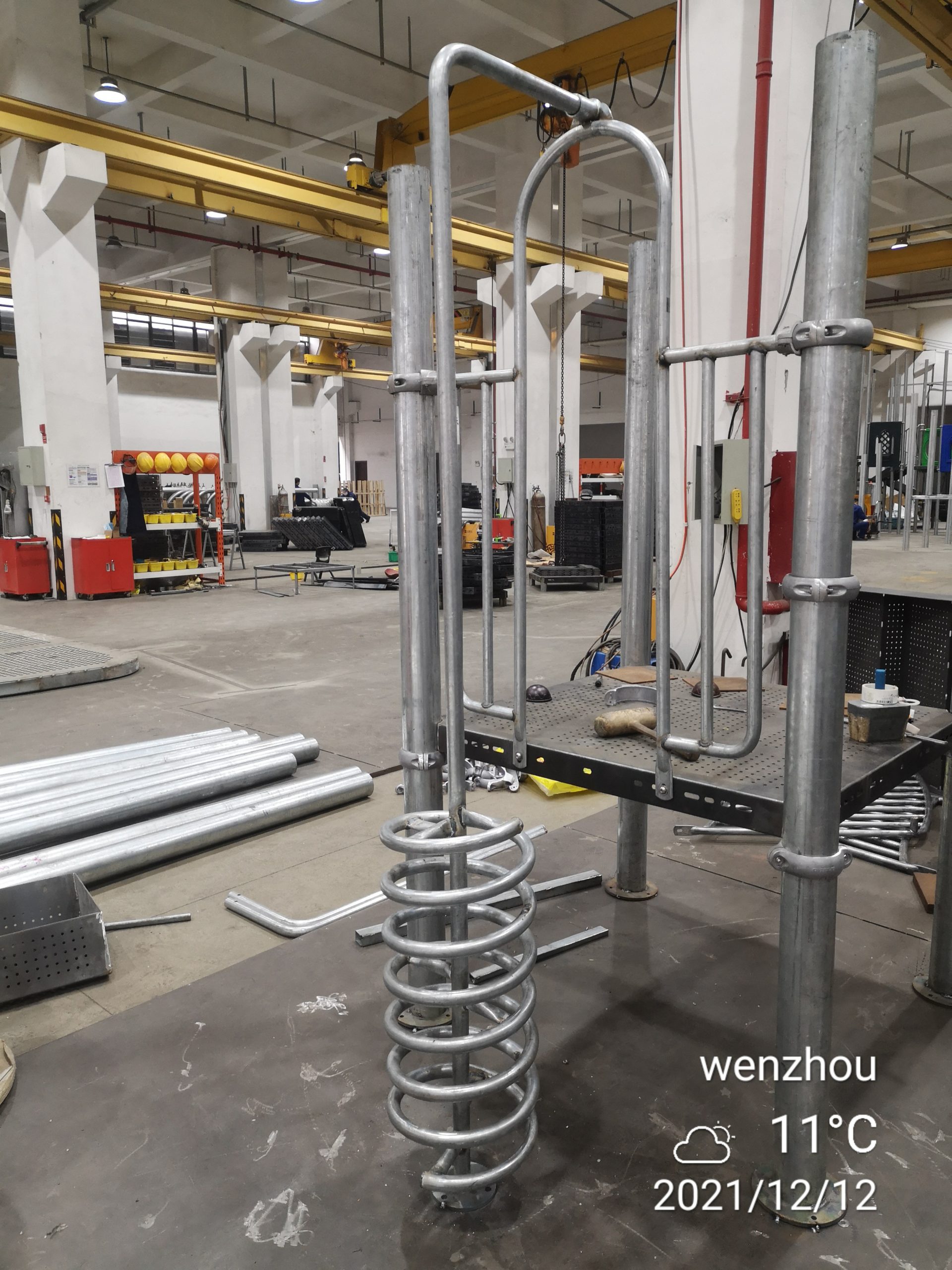 Curly Climber | IPEMA